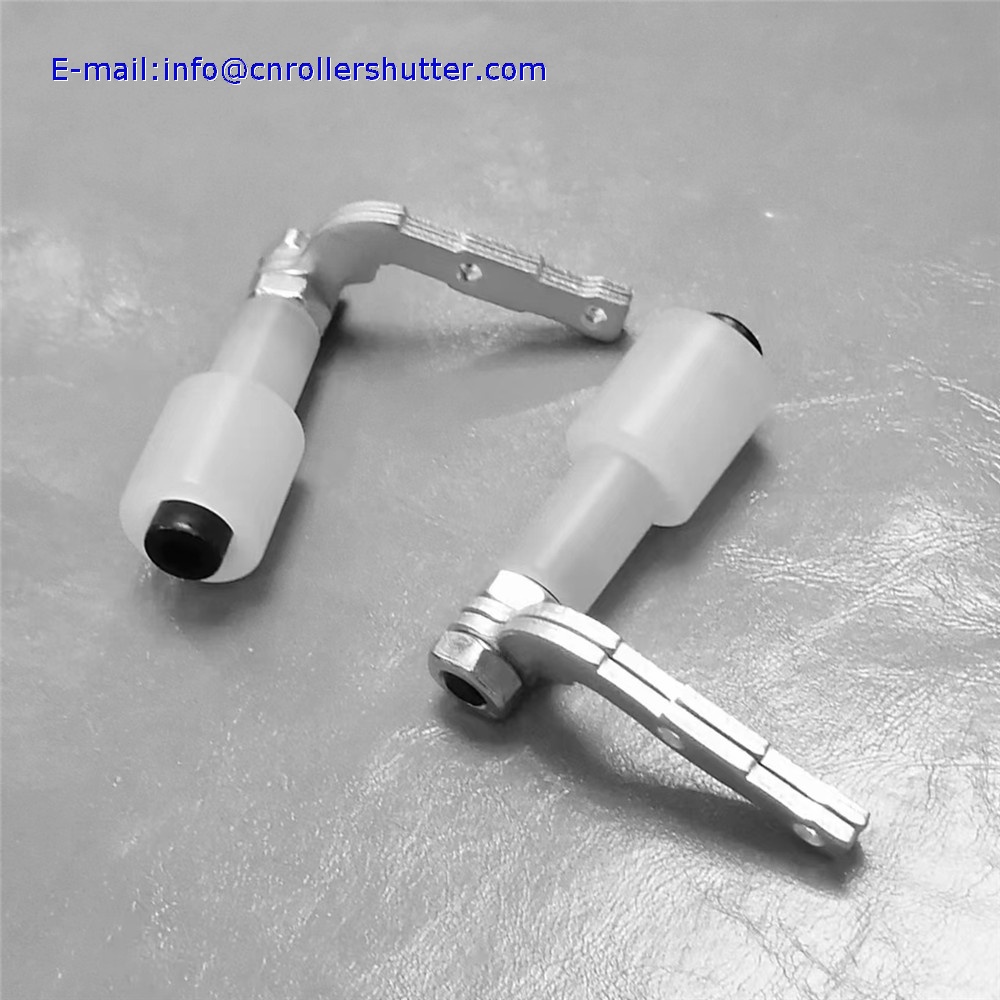 ROLLER SHUTTER Plastic entry guide