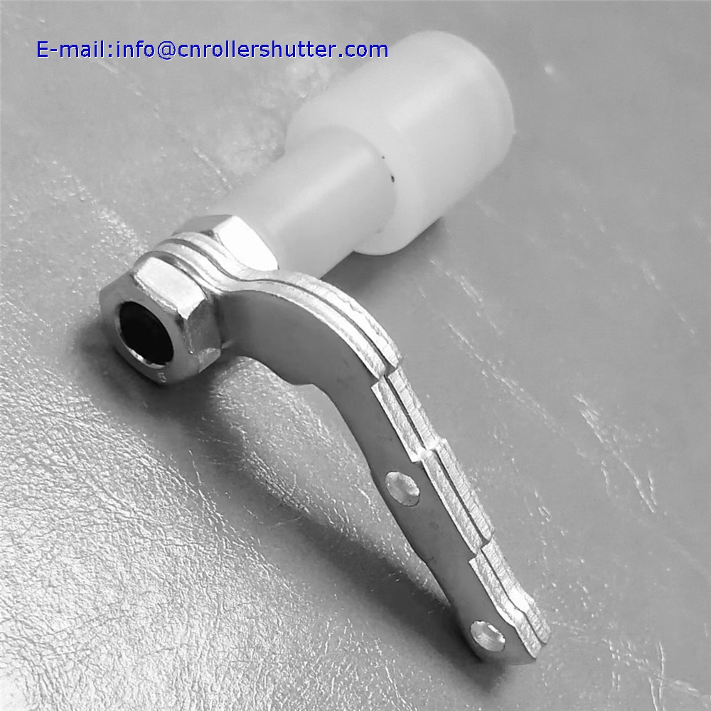 ROLLER SHUTTER Plastic entry guide